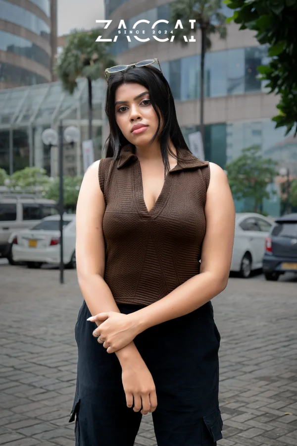 Zaccai Knit V – Collar Crop - zaccai